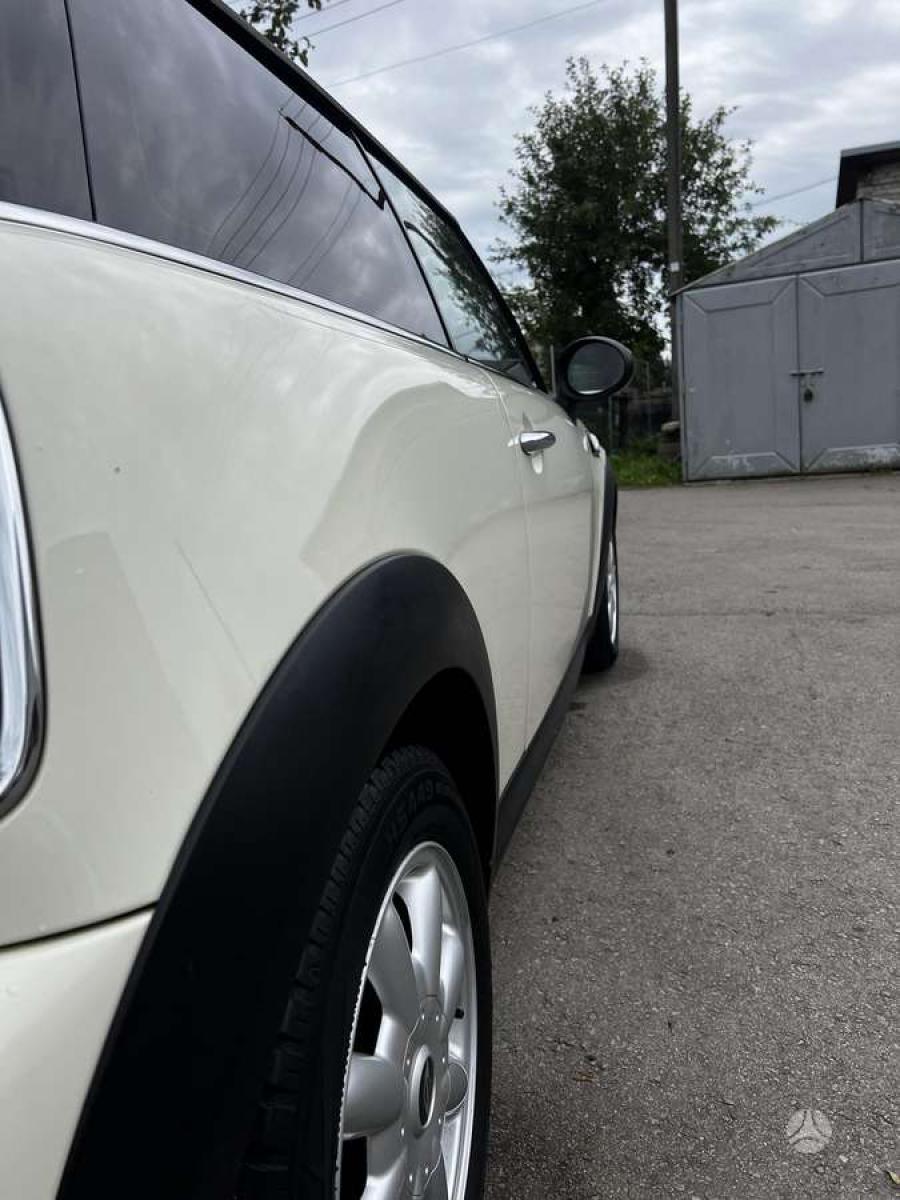 Balts MINI One 2007 Kauņa, ar dzinēja tilpumu 1.40 L un nobraukumu 165 tūkst. km par 3600 €, foto 9 vietnē AUTOMOTO.COM.LV