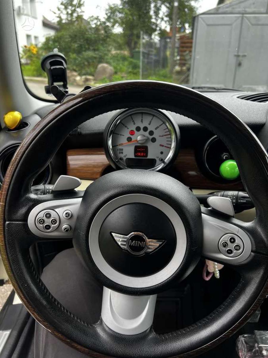 Balts MINI One 2007 Kauņa, ar dzinēja tilpumu 1.40 L un nobraukumu 165 tūkst. km par 3600 €, foto 14 vietnē AUTOMOTO.COM.LV