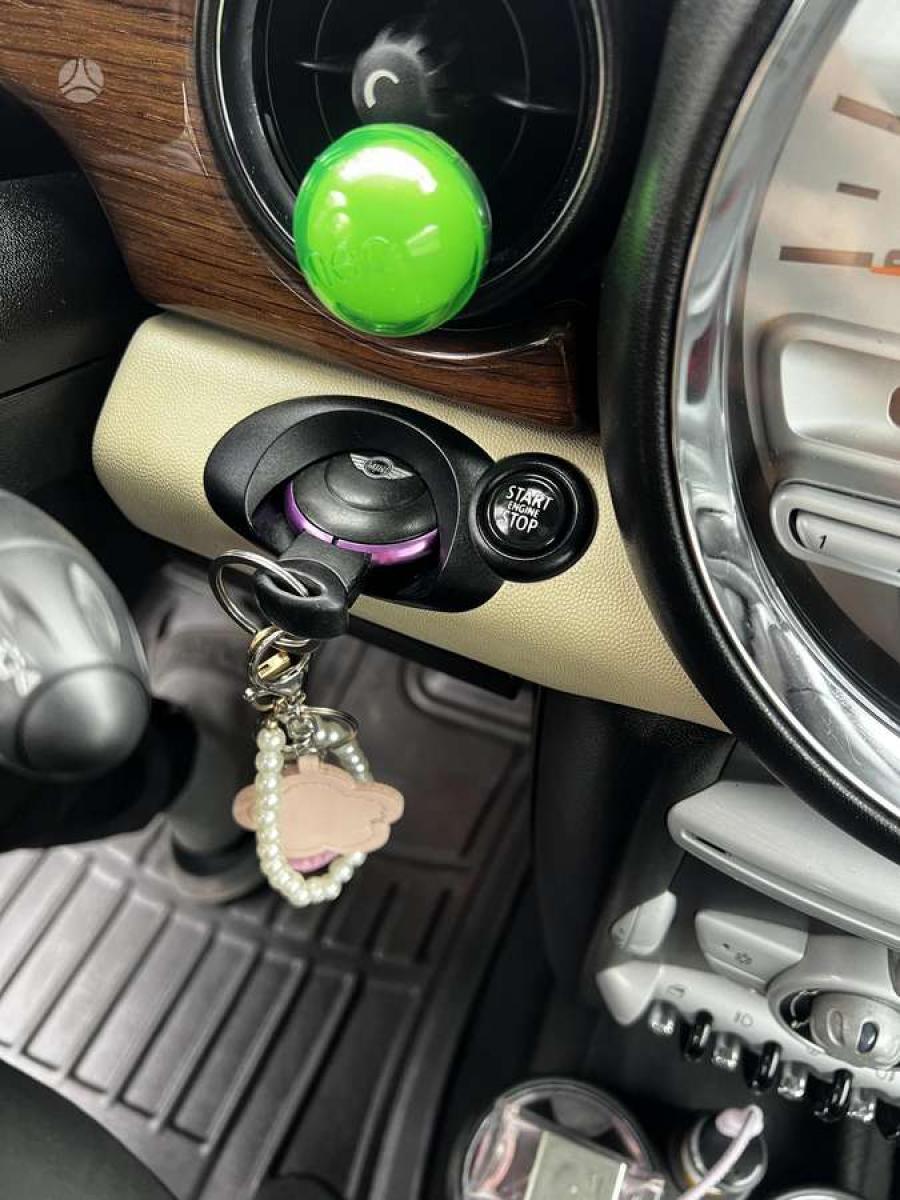 Balts MINI One 2007 Kauņa, ar dzinēja tilpumu 1.40 L un nobraukumu 165 tūkst. km par 3600 €, foto 17 vietnē AUTOMOTO.COM.LV