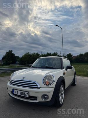 White MINI One 2008 in Jekabpils, with an engine capacity of 1.40 L and mileage of 273 thousand km for 1700 €, photo  on AUTOMOTO.COM.LV