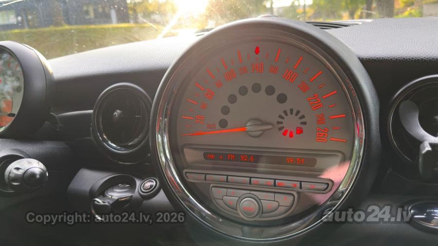 Белый Мини Ван 2010 в Пярну, объемом двигателя 1.60 л и пробегом 187 тыс. км за 4500 €, фото 17 на AUTOMOTO.COM.LV