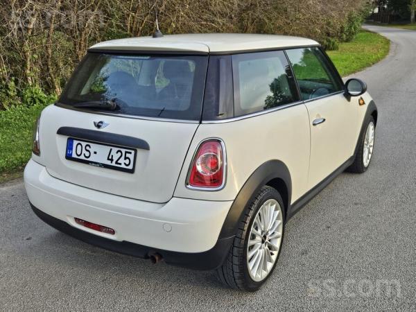 Balts MINI One 2010 Jēkabpils, ar dzinēja tilpumu 1.60 L un nobraukumu 244 tūkst. km par 3490 €, foto 6 vietnē AUTOMOTO.COM.LV