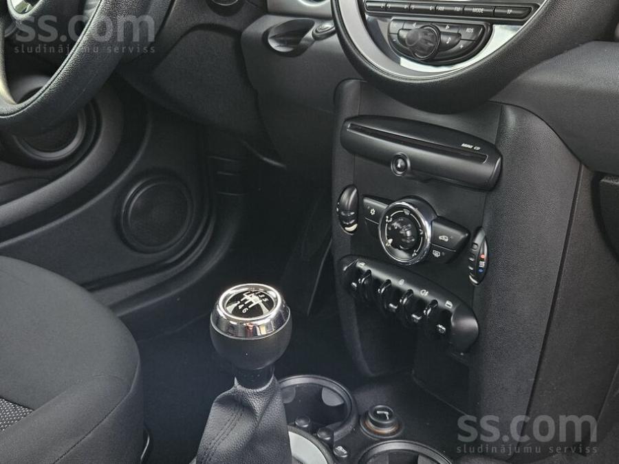White MINI One 2010 in Jekabpils, with an engine capacity of 1.60 L and mileage of 244 thousand km for 3490 €, photo 21 on AUTOMOTO.COM.LV