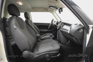 White MINI One 2013 in Tartu, with an engine capacity of 1.60 L and mileage of 84 thousand km for 7000 €, photo 12 on AUTOMOTO.COM.LV
