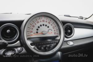 White MINI One 2013 in Tartu, with an engine capacity of 1.60 L and mileage of 84 thousand km for 7000 €, photo 16 on AUTOMOTO.COM.LV