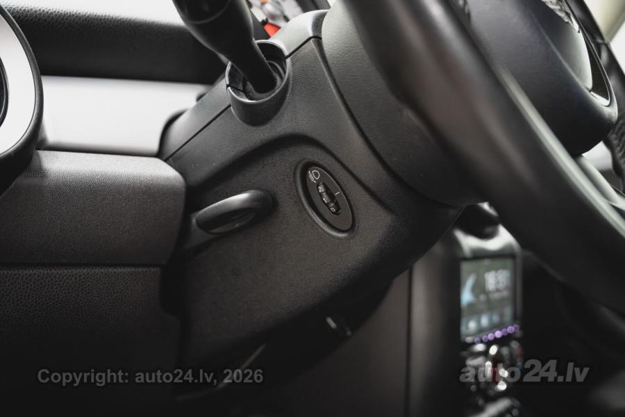 White MINI One 2013 in Tartu, with an engine capacity of 1.60 L and mileage of 84 thousand km for 7000 €, photo 23 on AUTOMOTO.COM.LV