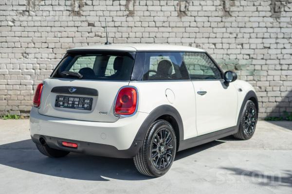 Balts MINI One 2015 Liepāja, ar dzinēja tilpumu 1.20 L un nobraukumu 225 tūkst. km par 6900 €, foto 6 vietnē AUTOMOTO.COM.LV