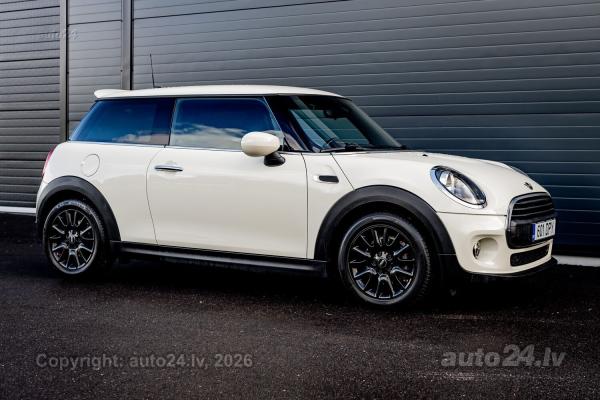 White MINI One 2020 in Parnu, with an engine capacity of 1.50 L and mileage of 78 thousand km for 13500 €, photo 10 on AUTOMOTO.COM.LV