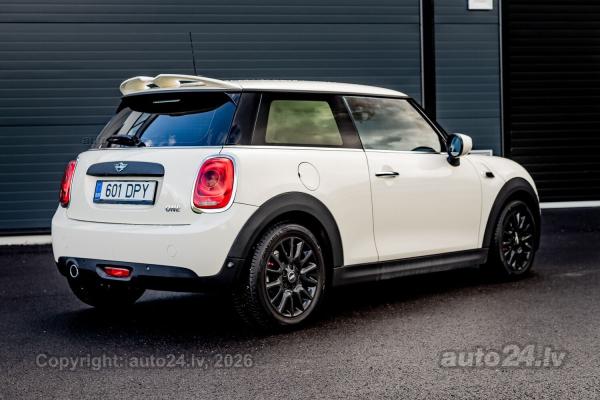 White MINI One 2020 in Parnu, with an engine capacity of 1.50 L and mileage of 78 thousand km for 13500 €, photo 11 on AUTOMOTO.COM.LV