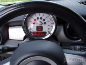 Dzeltens MINI One 2009 Rīga, ar dzinēja tilpumu 1.40 L un nobraukumu 134 tūkst. km par 2900 €, foto 8 vietnē AUTOMOTO.COM.LV
