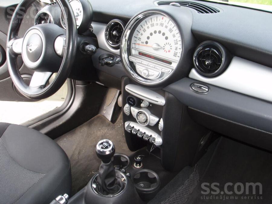 Dzeltens MINI One 2009 Rīga, ar dzinēja tilpumu 1.40 L un nobraukumu 134 tūkst. km par 2900 €, foto 10 vietnē AUTOMOTO.COM.LV