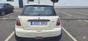 Yellow MINI One 2008 in Vilnius, with an engine capacity of 1.40 L and mileage of 142 thousand km for 1600 €, photo 5 on AUTOMOTO.COM.LV