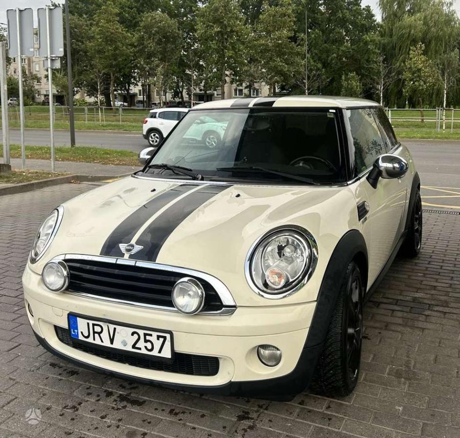 Dzeltens MINI One 2009 Kauņa, ar dzinēja tilpumu 1.40 L un nobraukumu 215 tūkst. km par 1500 €, foto 3 vietnē AUTOMOTO.COM.LV