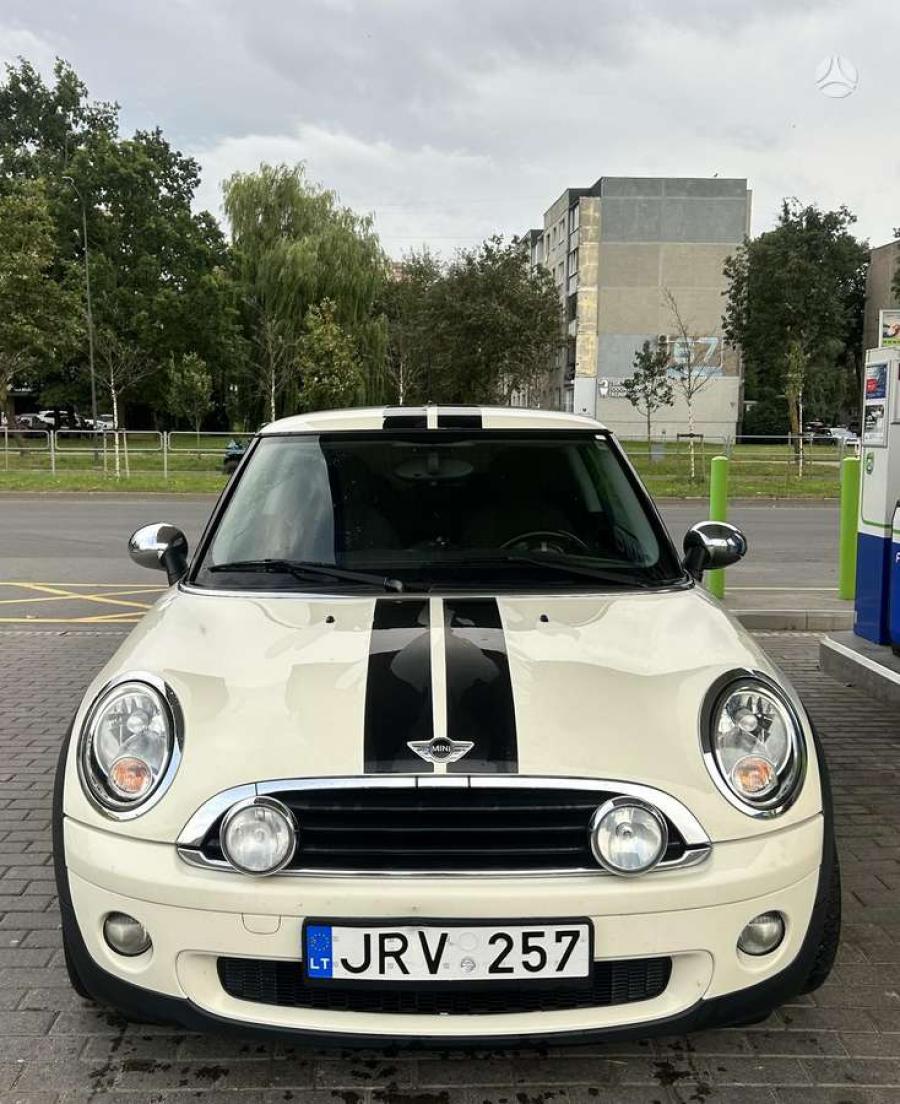 Dzeltens MINI One 2009 Kauņa, ar dzinēja tilpumu 1.40 L un nobraukumu 215 tūkst. km par 1500 €, foto 4 vietnē AUTOMOTO.COM.LV