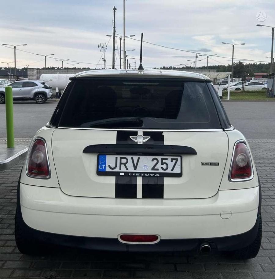 Dzeltens MINI One 2009 Kauņa, ar dzinēja tilpumu 1.40 L un nobraukumu 215 tūkst. km par 1500 €, foto 7 vietnē AUTOMOTO.COM.LV