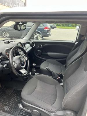 Dzeltens MINI One 2009 Kauņa, ar dzinēja tilpumu 1.40 L un nobraukumu 215 tūkst. km par 1500 €, foto 8 vietnē AUTOMOTO.COM.LV