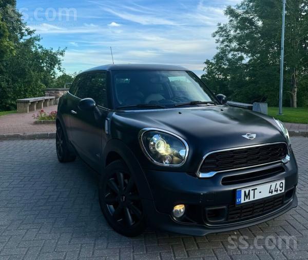 Black MINI Paceman 2014 in Jurmala, with an engine capacity of 2.00 L and mileage of 310 thousand km for 6900 €, photo 2 on AUTOMOTO.COM.LV