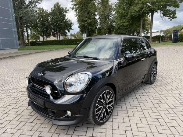 Black MINI Paceman 2015 in Marijampole, with an engine capacity of 2.00 L and mileage of 143 thousand km for 8900 €, photo 1 on AUTOMOTO.COM.LV