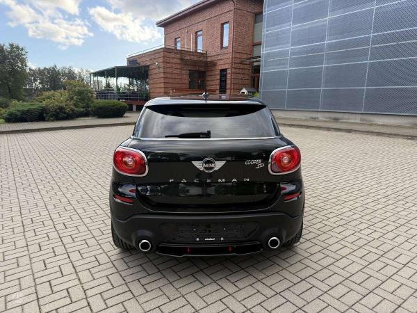 Black MINI Paceman 2015 in Marijampole, with an engine capacity of 2.00 L and mileage of 143 thousand km for 8900 €, photo 7 on AUTOMOTO.COM.LV
