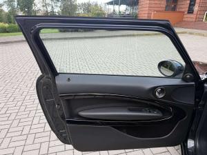 Black MINI Paceman 2015 in Marijampole, with an engine capacity of 2.00 L and mileage of 143 thousand km for 8900 €, photo 20 on AUTOMOTO.COM.LV