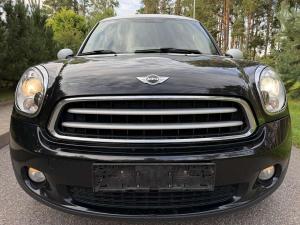 Black MINI Paceman 2013 in Utena, with an engine capacity of 1.60 L and mileage of 286 thousand km for 6750 €, photo 4 on AUTOMOTO.COM.LV