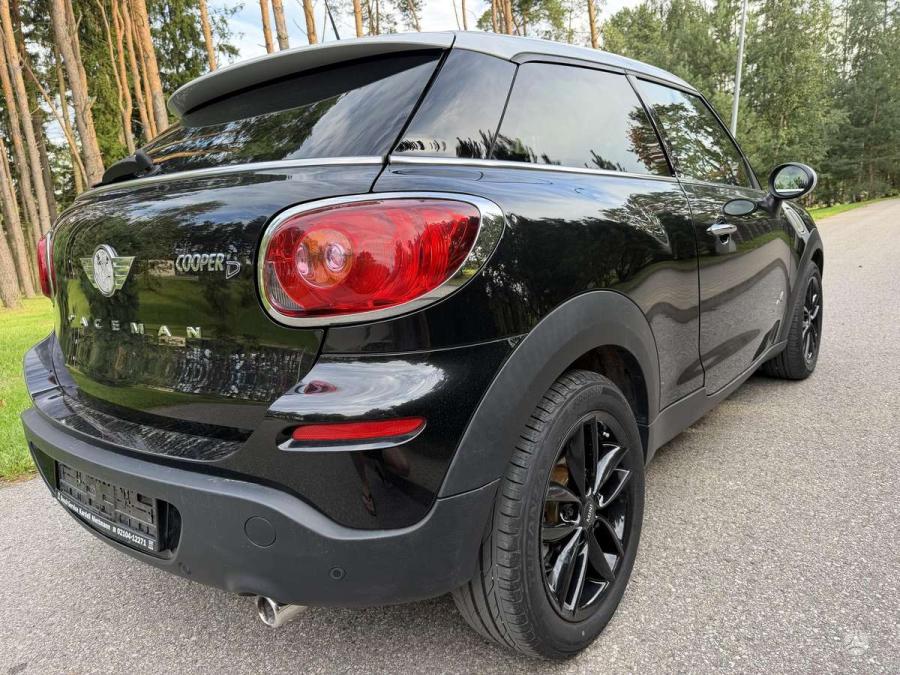 Black MINI Paceman 2013 in Utena, with an engine capacity of 1.60 L and mileage of 286 thousand km for 6750 €, photo 5 on AUTOMOTO.COM.LV