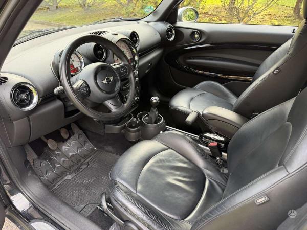 Black MINI Paceman 2013 in Utena, with an engine capacity of 1.60 L and mileage of 286 thousand km for 6750 €, photo 8 on AUTOMOTO.COM.LV