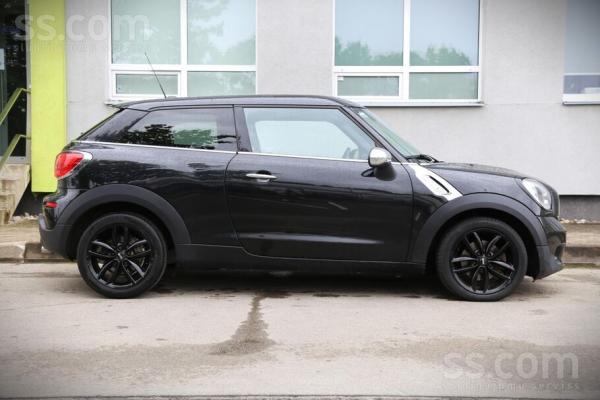 Melns MINI Paceman 2013 Rīga, ar dzinēja tilpumu 1.60 L un nobraukumu 190 tūkst. km par 4495 €, foto 4 vietnē AUTOMOTO.COM.LV