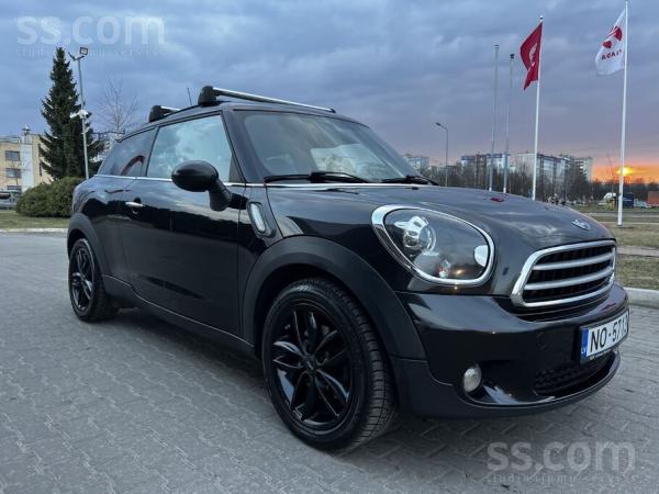 Black MINI Paceman 2014 in Riga, with an engine capacity of 1.60 L and mileage of 219 thousand km for 5500 €, photo 8 on AUTOMOTO.COM.LV