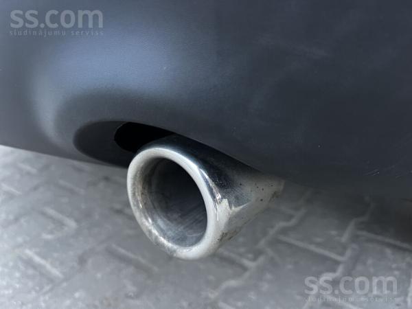 Black MINI Paceman 2014 in Riga, with an engine capacity of 1.60 L and mileage of 219 thousand km for 5500 €, photo 9 on AUTOMOTO.COM.LV