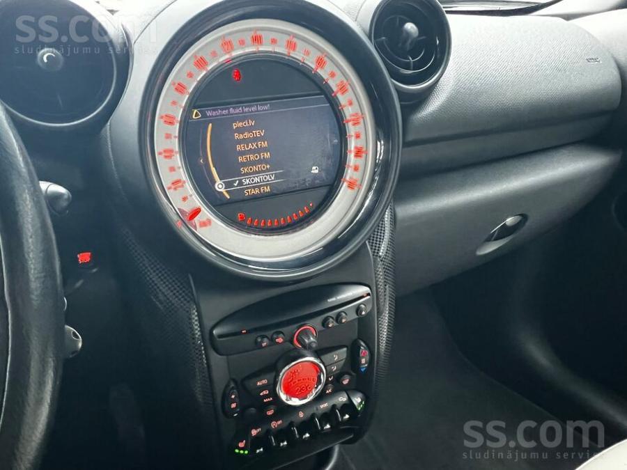 Black MINI Paceman 2014 in Liepaja, with an engine capacity of 1.60 L and mileage of 222 thousand km for 5500 €, photo 3 on AUTOMOTO.COM.LV