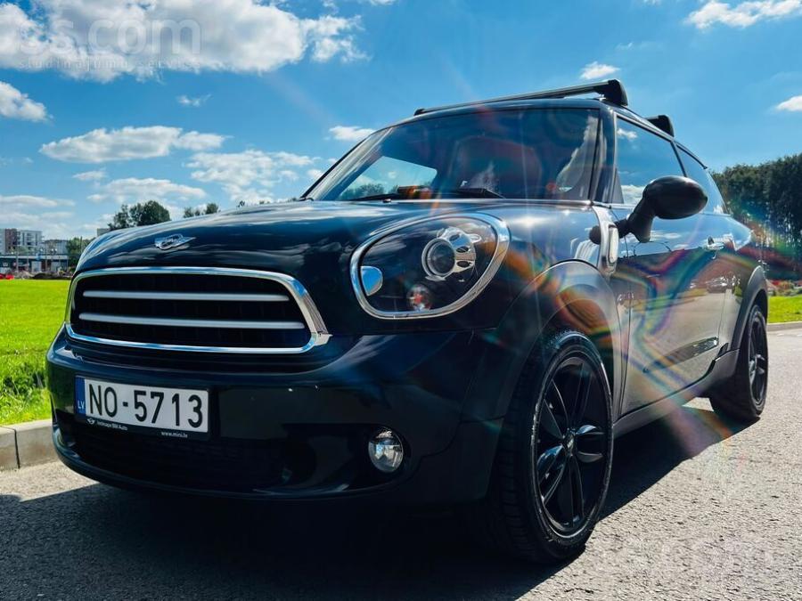 Black MINI Paceman 2014 in Liepaja, with an engine capacity of 1.60 L and mileage of 222 thousand km for 5500 €, photo 5 on AUTOMOTO.COM.LV