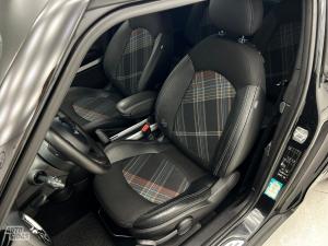 Black MINI Paceman 2016 in Avizieniai, with an engine capacity of 1.60 L and mileage of 105 thousand km for 8900 €, photo 5 on AUTOMOTO.COM.LV