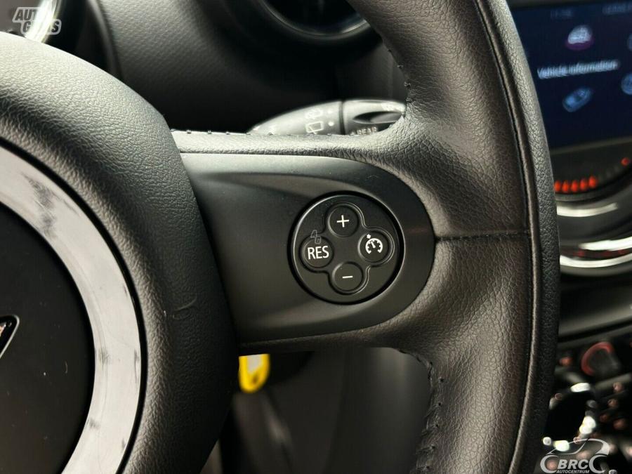 Black MINI Paceman 2016 in Avizieniai, with an engine capacity of 1.60 L and mileage of 105 thousand km for 8900 €, photo 13 on AUTOMOTO.COM.LV
