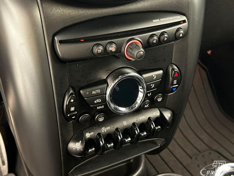 Black MINI Paceman 2016 in Avizieniai, with an engine capacity of 1.60 L and mileage of 105 thousand km for 8900 €, photo 17 on AUTOMOTO.COM.LV