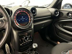 Melns MINI Paceman 2016 Viļņa, ar dzinēja tilpumu 1.60 L un nobraukumu 105 tūkst. km par 8900 €, foto 16 vietnē AUTOMOTO.COM.LV