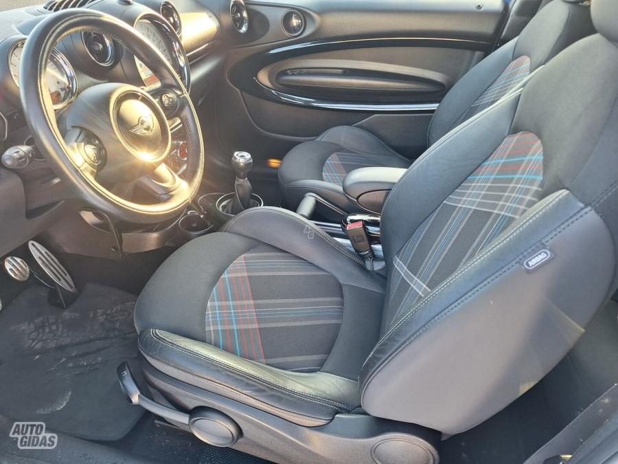 Blue MINI Paceman 2013 in Marijampole, with an engine capacity of 2.00 L and mileage of 251 thousand km for 5650 €, photo 12 on AUTOMOTO.COM.LV
