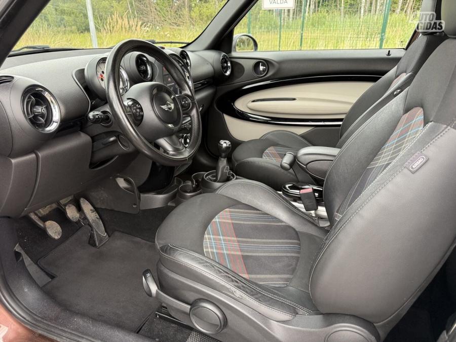 Brown MINI Paceman 2014 in Utena, with an engine capacity of 1.60 L and mileage of 256 thousand km for 6800 €, photo 11 on AUTOMOTO.COM.LV
