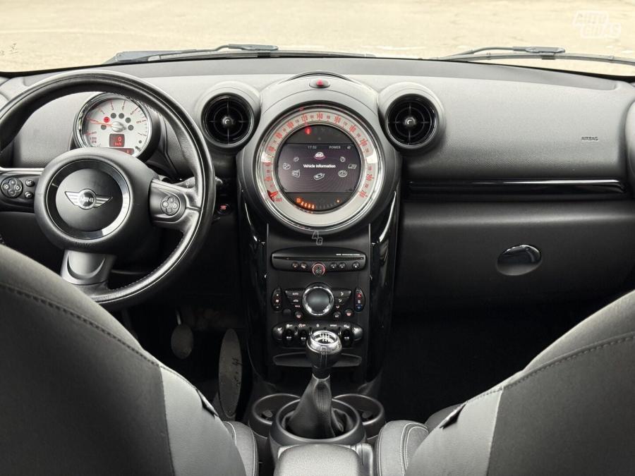 Brown MINI Paceman 2014 in Utena, with an engine capacity of 1.60 L and mileage of 256 thousand km for 6800 €, photo 13 on AUTOMOTO.COM.LV