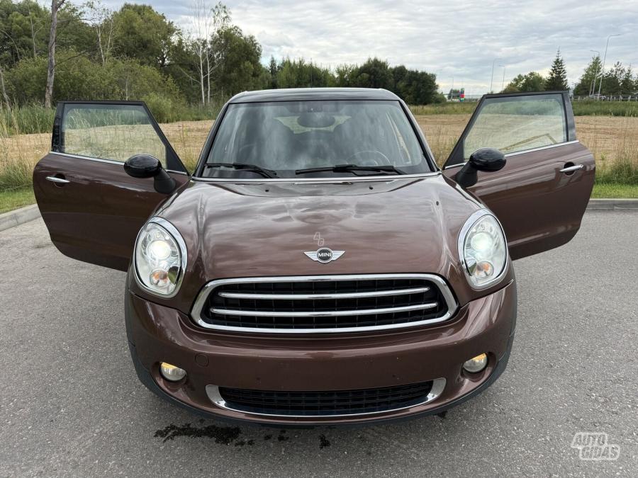 Brown MINI Paceman 2014 in Utena, with an engine capacity of 1.60 L and mileage of 256 thousand km for 6800 €, photo 22 on AUTOMOTO.COM.LV
