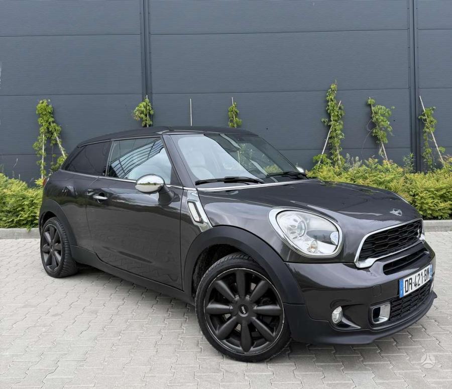 Grey MINI Paceman 2015 in Vilnius, with an engine capacity of 1.60 L and mileage of 246 thousand km for 7900 €, photo 3 on AUTOMOTO.COM.LV