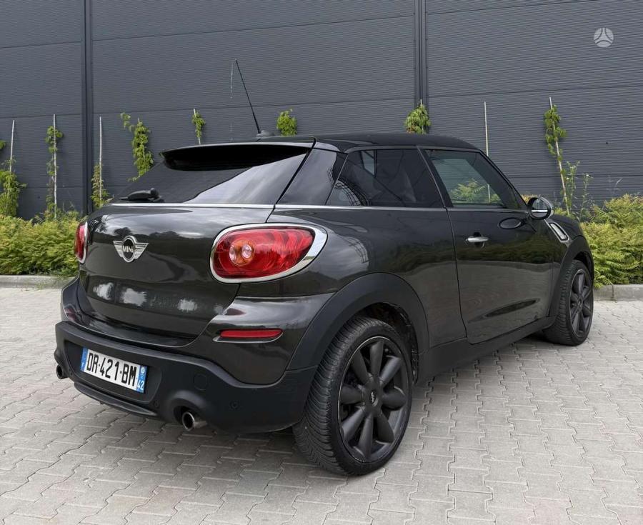 Grey MINI Paceman 2015 in Vilnius, with an engine capacity of 1.60 L and mileage of 246 thousand km for 7900 €, photo 6 on AUTOMOTO.COM.LV