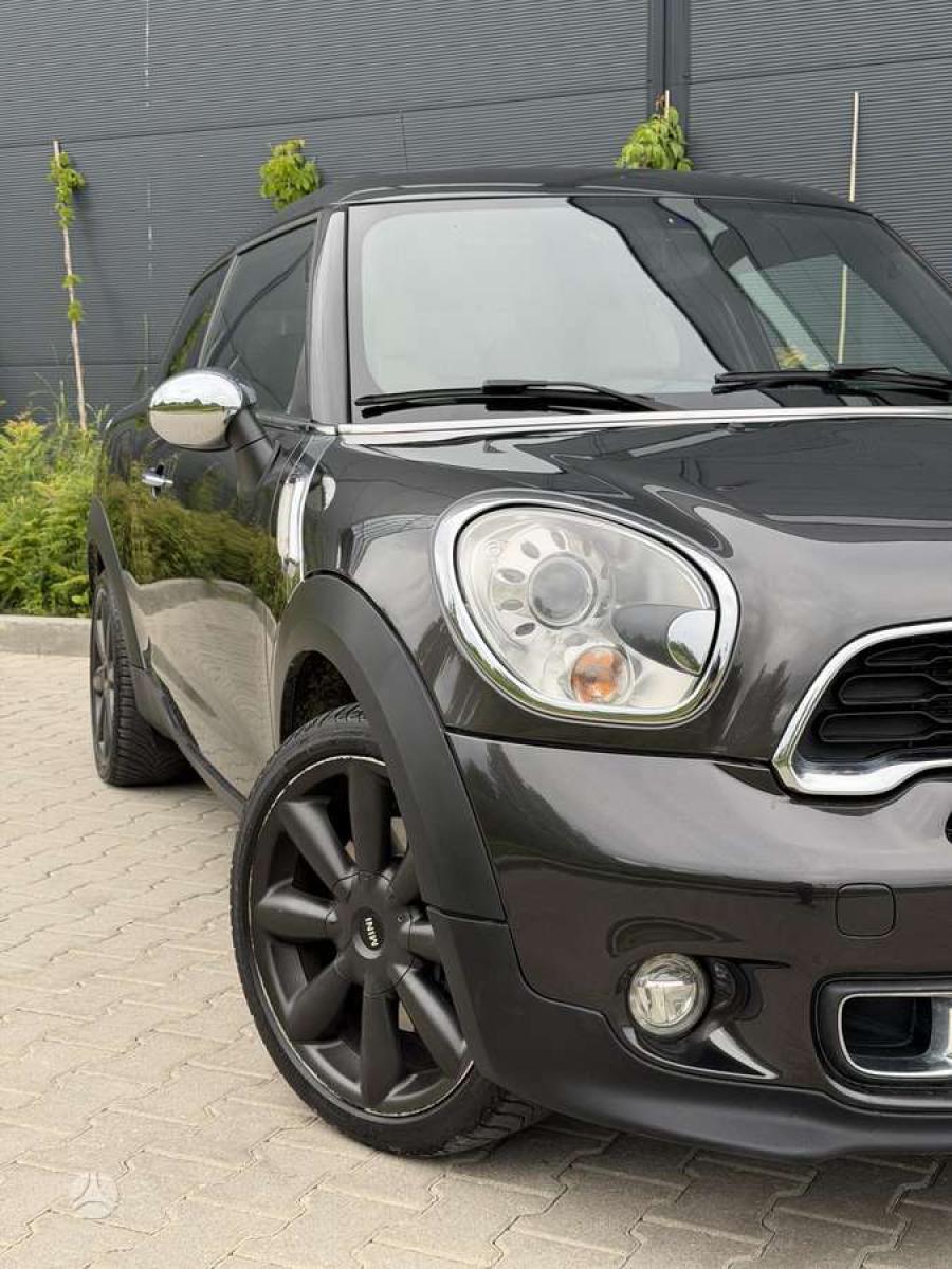 Grey MINI Paceman 2015 in Vilnius, with an engine capacity of 1.60 L and mileage of 246 thousand km for 7900 €, photo 7 on AUTOMOTO.COM.LV