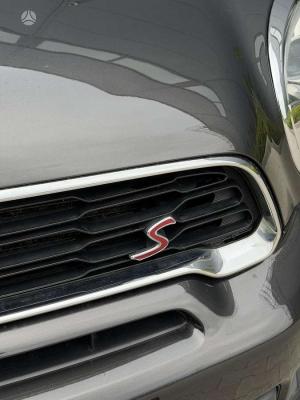 Grey MINI Paceman 2015 in Vilnius, with an engine capacity of 1.60 L and mileage of 246 thousand km for 7900 €, photo 10 on AUTOMOTO.COM.LV
