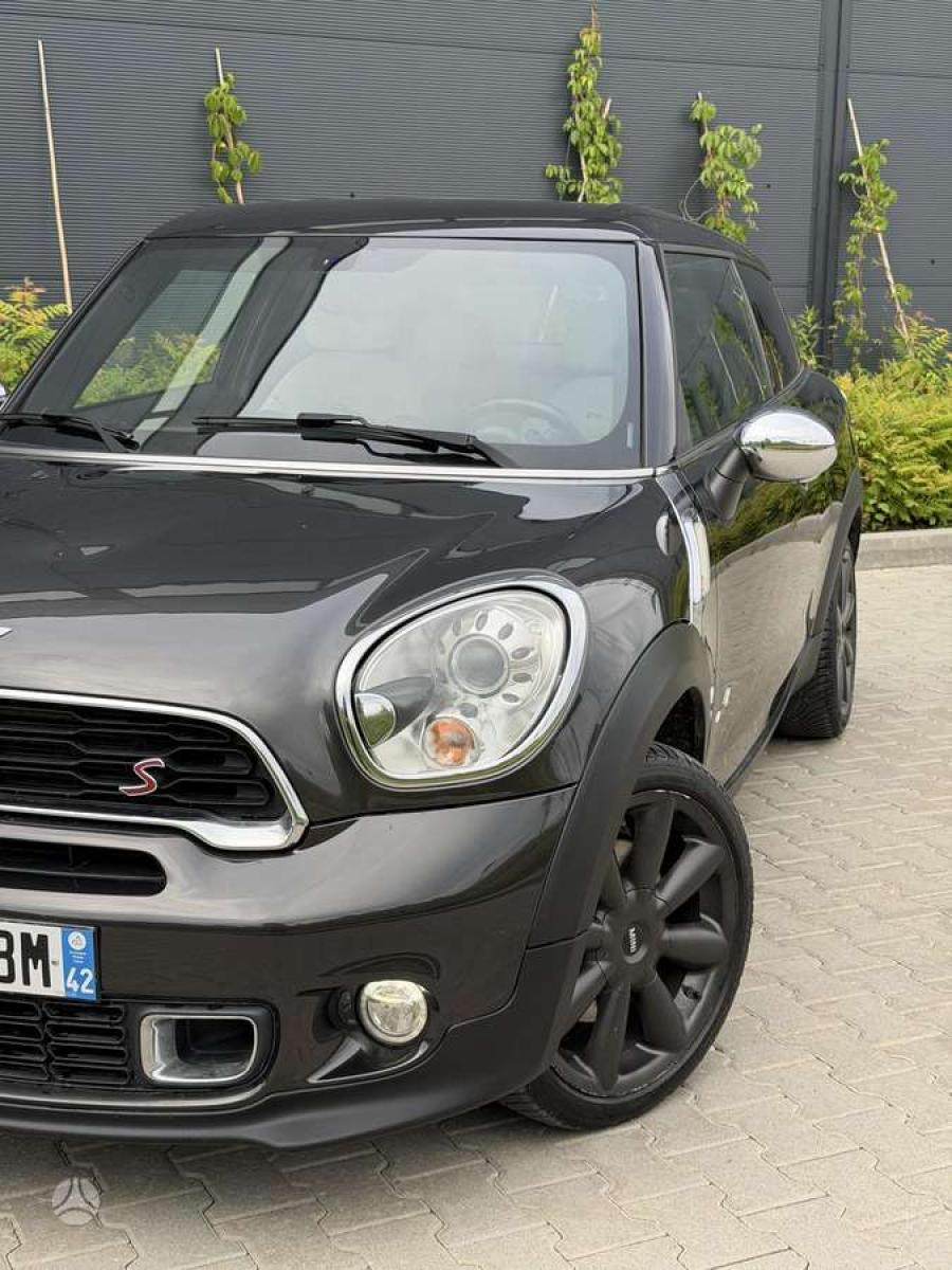 Pelēks MINI Paceman 2015 Viļņa, ar dzinēja tilpumu 1.60 L un nobraukumu 246 tūkst. km par 6900 €, foto 7 vietnē AUTOMOTO.COM.LV