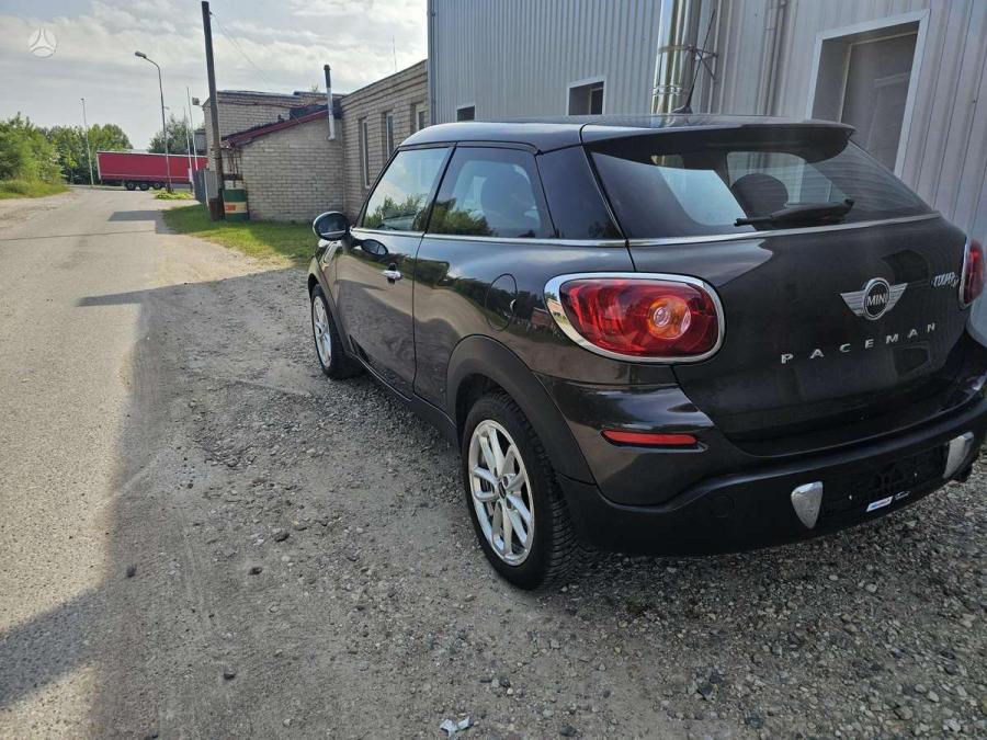 Grey MINI Paceman 2015 in Ukmerge, with an engine capacity of 2.00 L and mileage of 119 thousand km for 6150 €, photo 14 on AUTOMOTO.COM.LV
