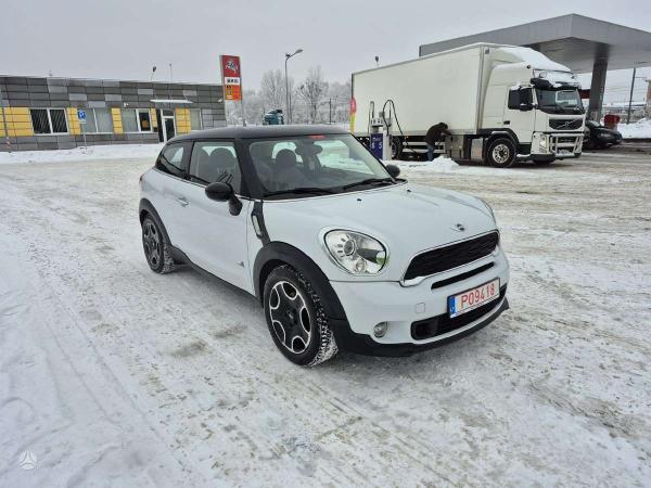 White MINI Paceman 2013 in Kaunas, with an engine capacity of 2.00 L and mileage of 103 thousand km for 6500 €, photo 2 on AUTOMOTO.COM.LV