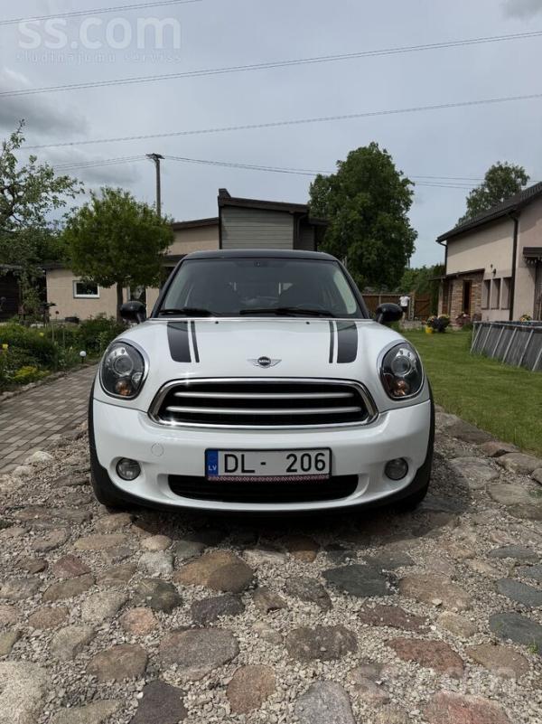 White MINI Paceman 2015 in Riga, with an engine capacity of 1.60 L and mileage of 253 thousand km for 6700 €, photo 1 on AUTOMOTO.COM.LV