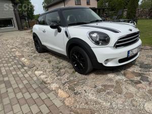 White MINI Paceman 2015 in Riga, with an engine capacity of 1.60 L and mileage of 253 thousand km for 6700 €, photo 5 on AUTOMOTO.COM.LV