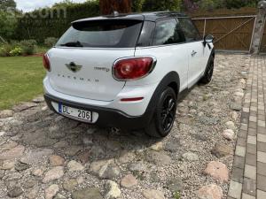 White MINI Paceman 2015 in Riga, with an engine capacity of 1.60 L and mileage of 253 thousand km for 6700 €, photo 14 on AUTOMOTO.COM.LV